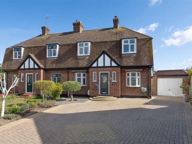 3 bed house for sale