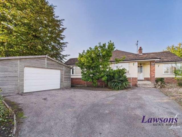 3 bed house for sale
