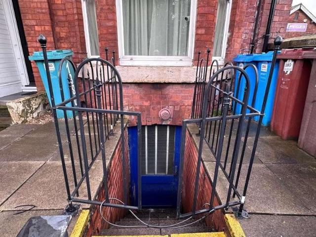 4 bed property for sale