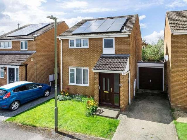 3 bed house for sale