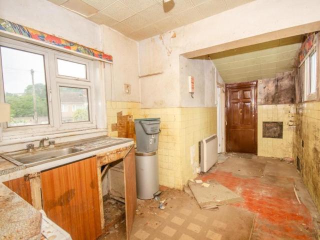 3 bed house for sale