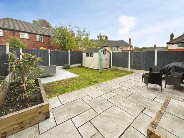 3 bed house for sale