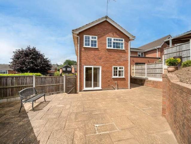 3 bed house for sale