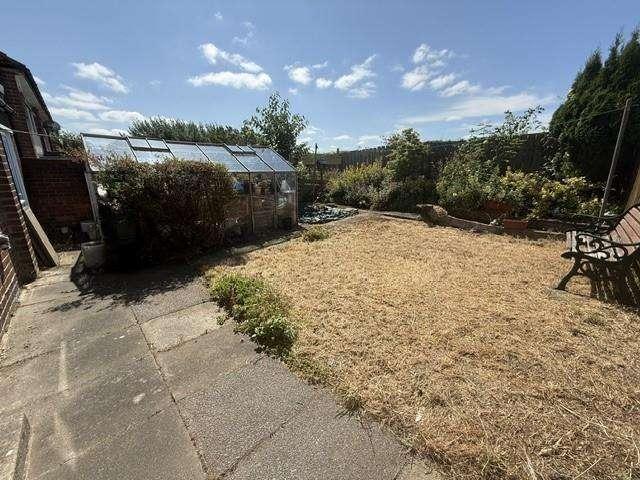 3 bed house for sale