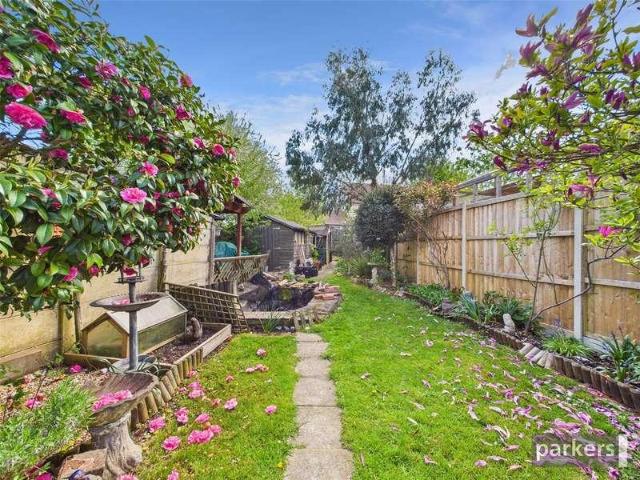 3 bed house for sale