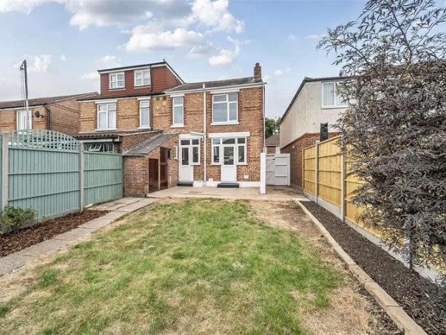 3 bed house for sale
