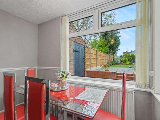 3 bed house for sale