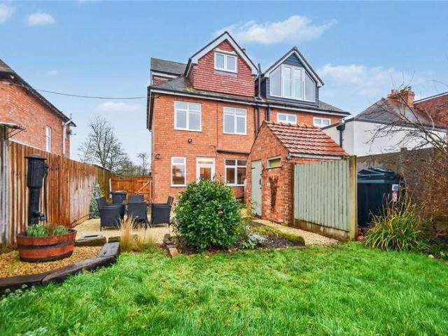 3 bed house for sale