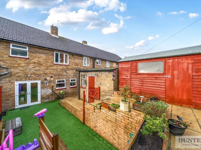 3 bed house for sale