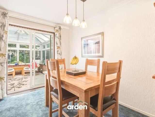 3 bed house for sale