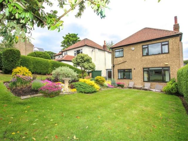 3 bed house for sale