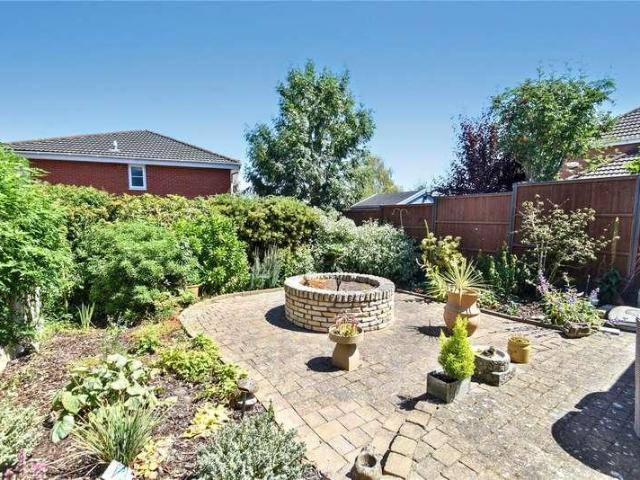 3 bed house for sale