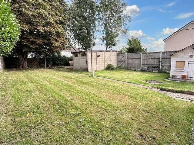 3 bed house for sale