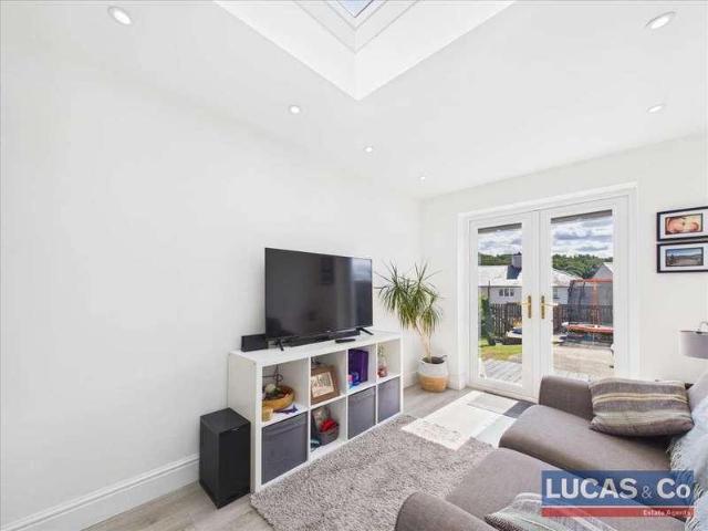 3 bed house for sale