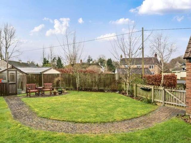 3 bed house for sale
