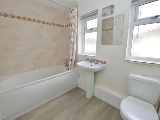3 bed house for sale