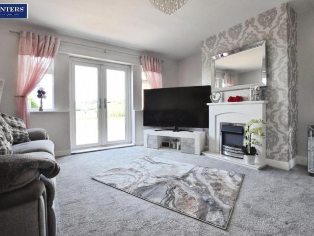 3 bed house for sale