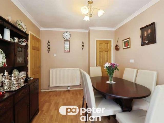 3 bed house for sale