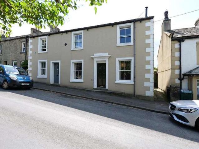 3 bed house for sale
