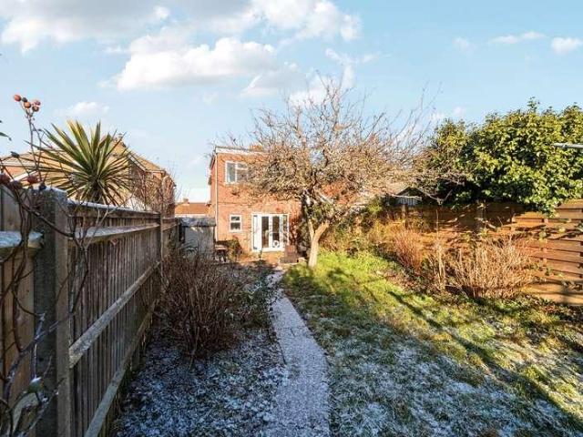 3 bed house for sale