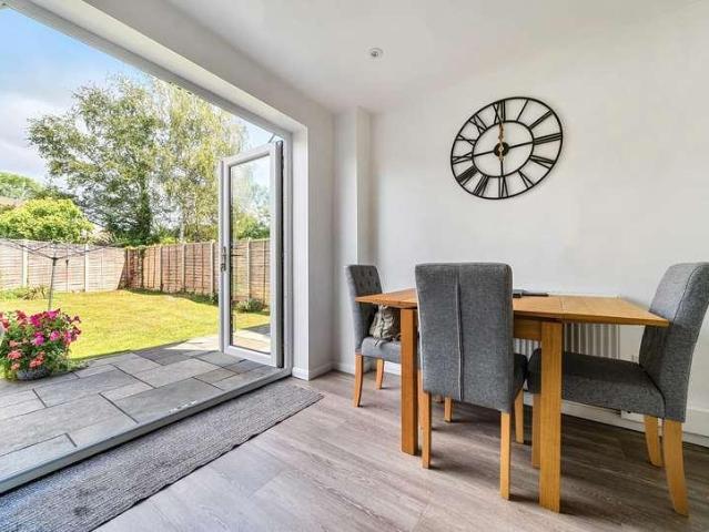 3 bed house for sale