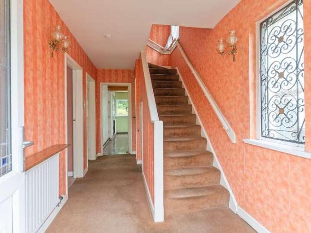 3 bed house for sale