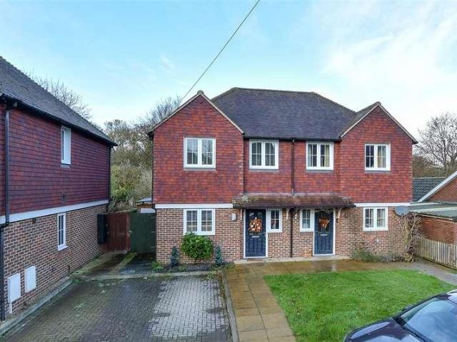 3 bed house for sale