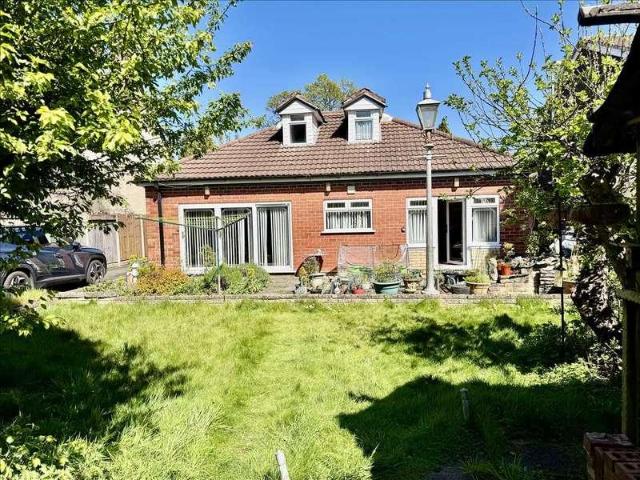 3 bed house for sale