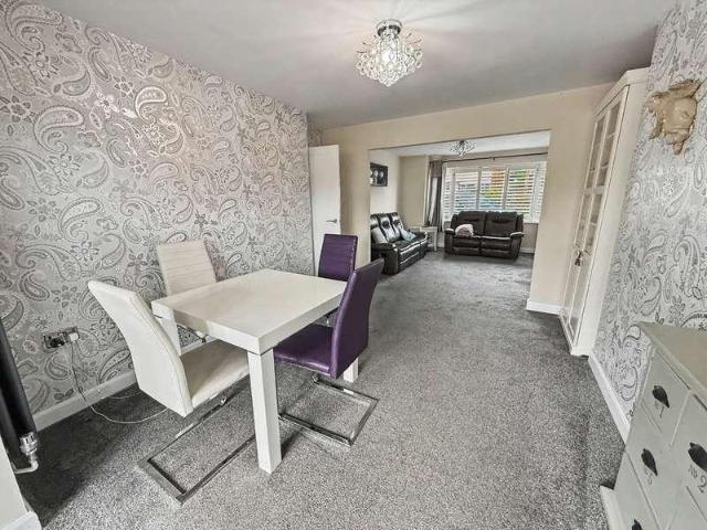 3 bed house for sale