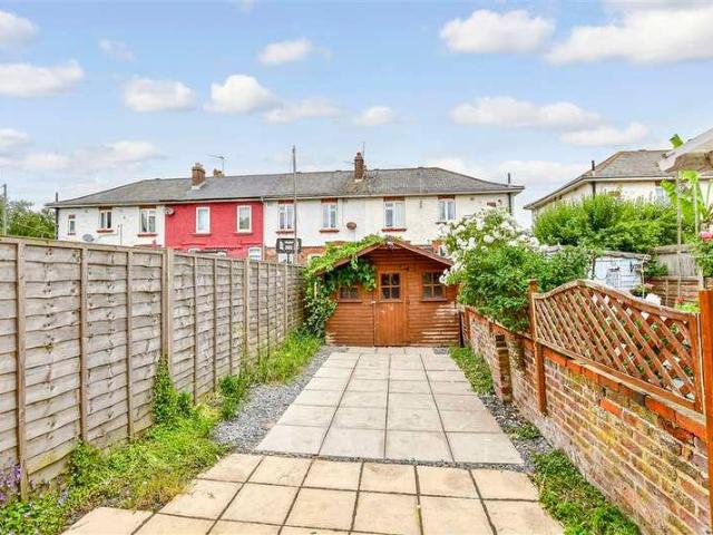 3 bed house for sale
