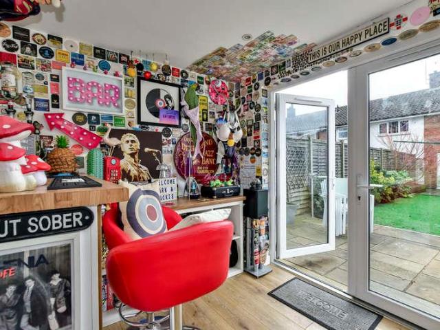 3 bed house for sale