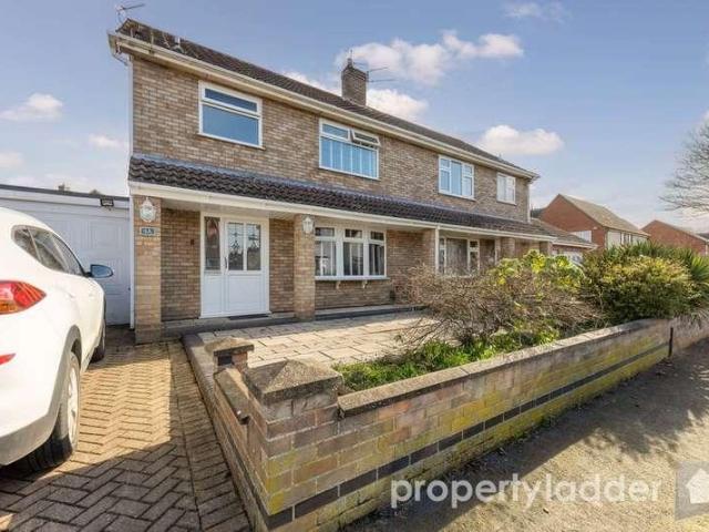 3 bed house for sale