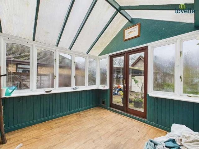3 bed house for sale