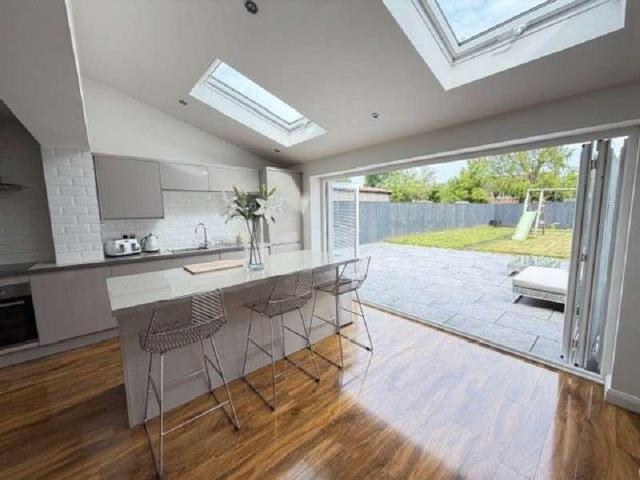 3 bed house for sale