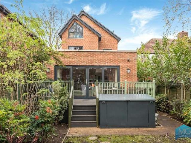 3 bed house for sale