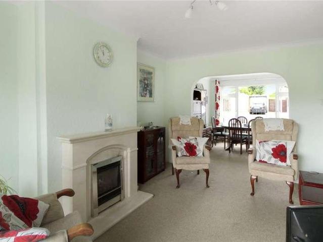 3 bed house for sale