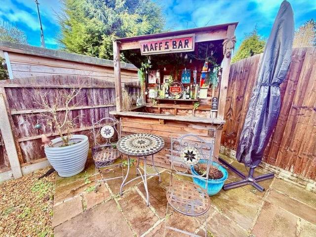 3 bed house for sale