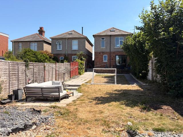 3 bed house for sale