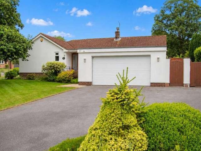 3 bed house for sale