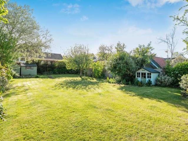 3 bed house for sale