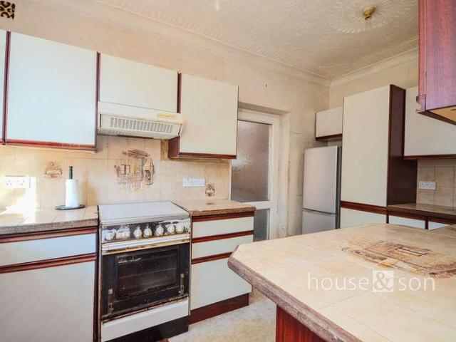 3 bed house for sale