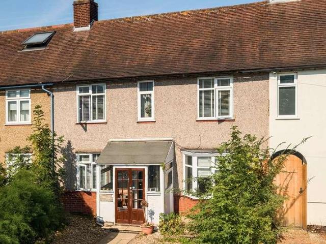 3 bed house for sale