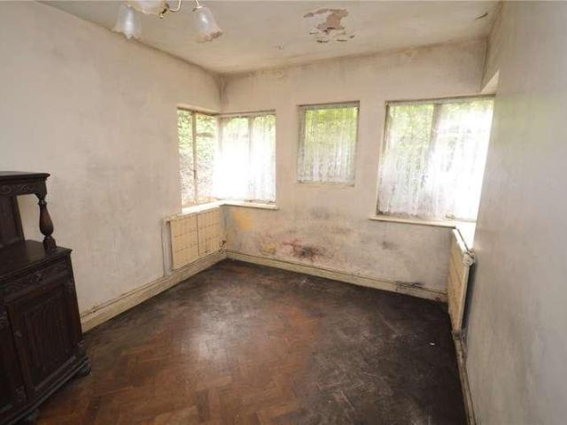 3 bed house for sale