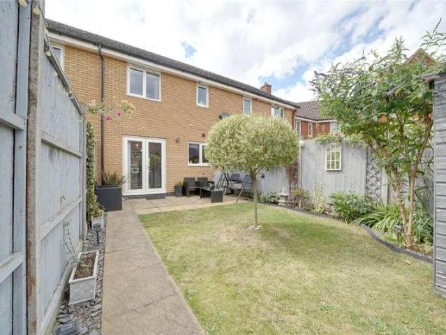 3 bed house for sale