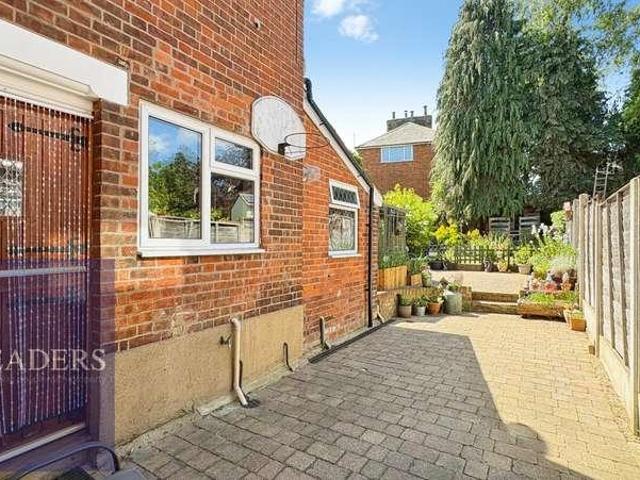 3 bed house for sale