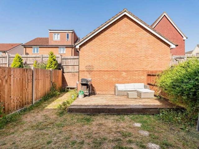 3 bed house for sale