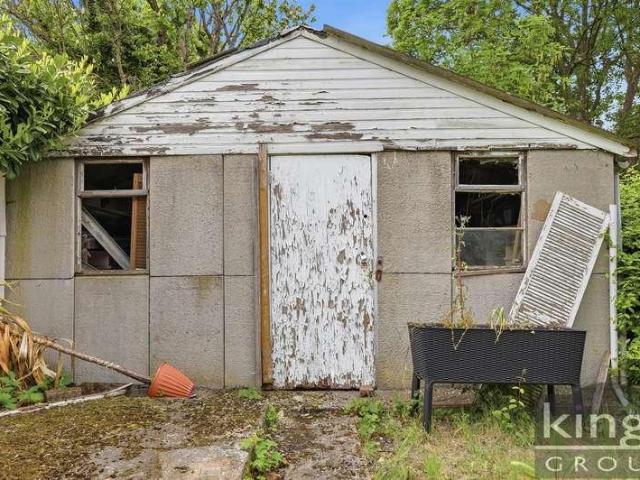 3 bed house for sale