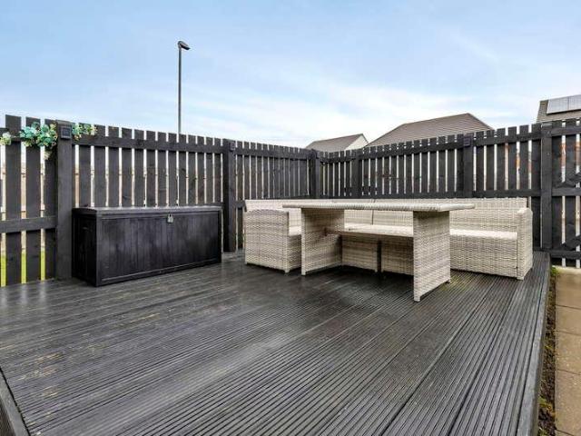 3 bed house for sale