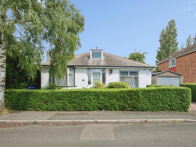 3 bed house for sale