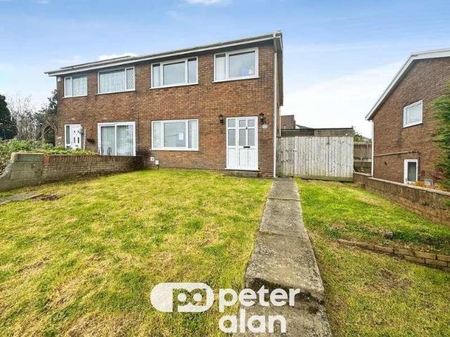 3 bed house for sale